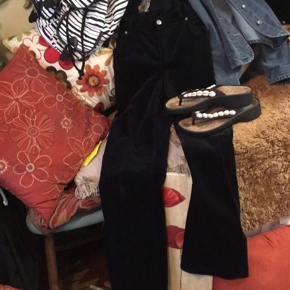 Chico's | Pants & Jumpsuits | Brand New Chicos Crush Velvet Light Pants ...